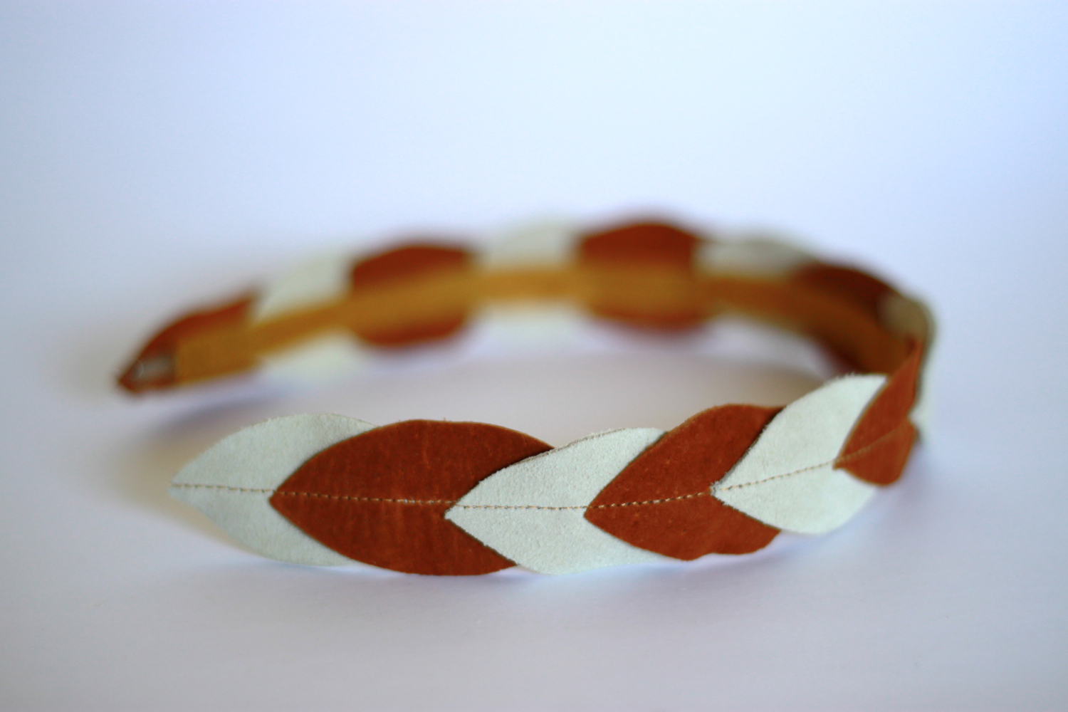 Vivian Eileen: Leather Leaf Headband Tutorial