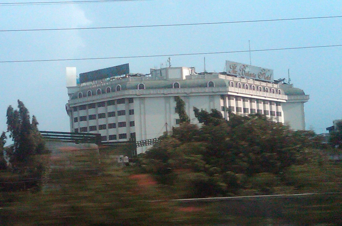 TAKJUB INDONESIA: HOTEL THE BATAVIA, JAKARTA