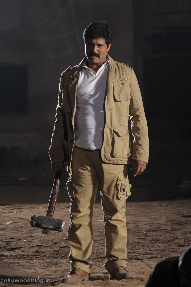 Realstar Sri Hari's Sarkar Gunda movie latest stills photos