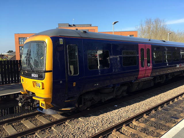 British Diesels and Electrics: Class 166 Networker Turbo Express