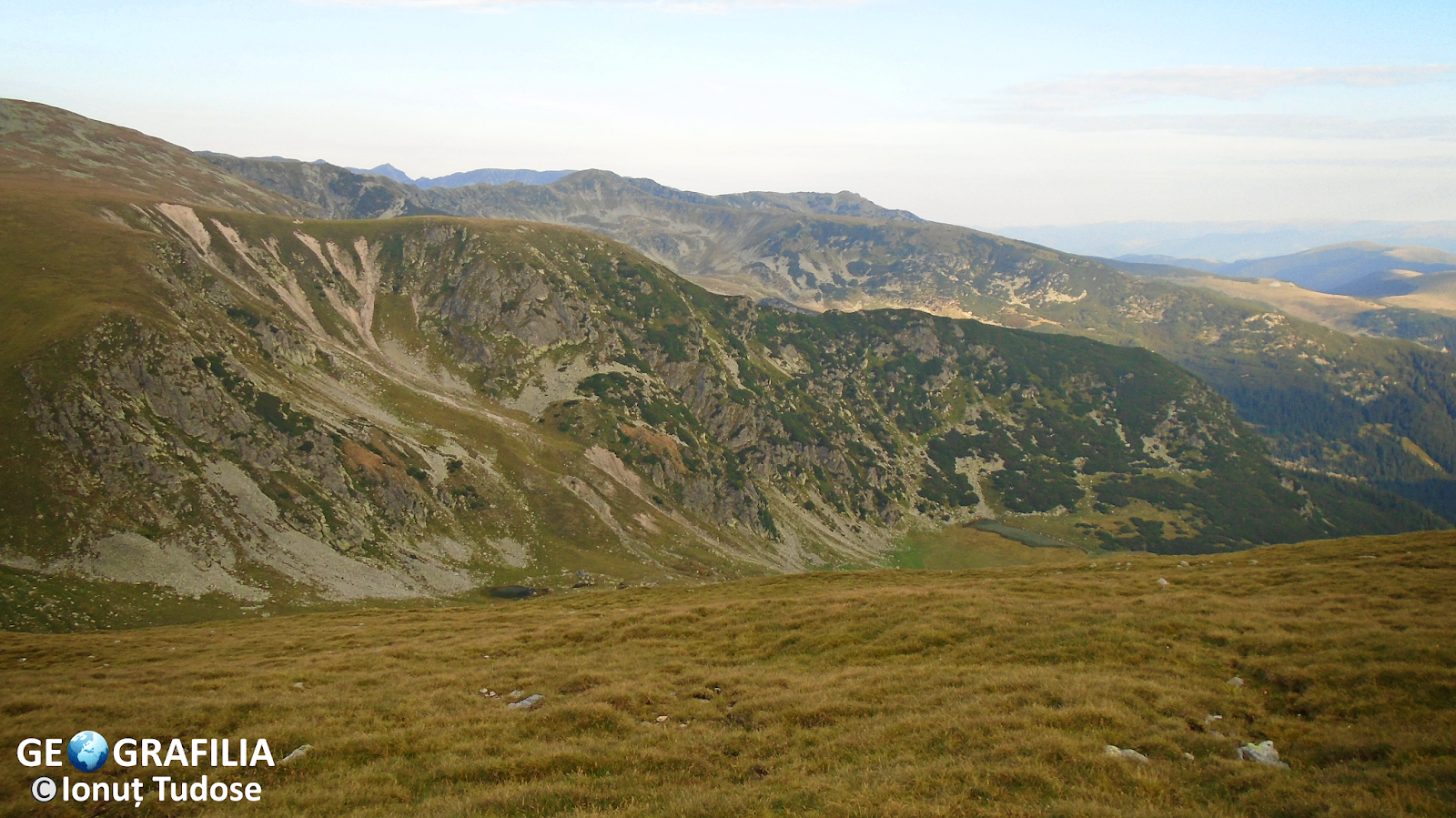 GEOGRAFILIA: La pas prin Munții Parâng