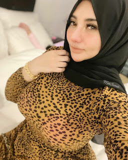 Foto Terbaru remaja berjilbab, cantik banget (TT brutal) susu gede ...