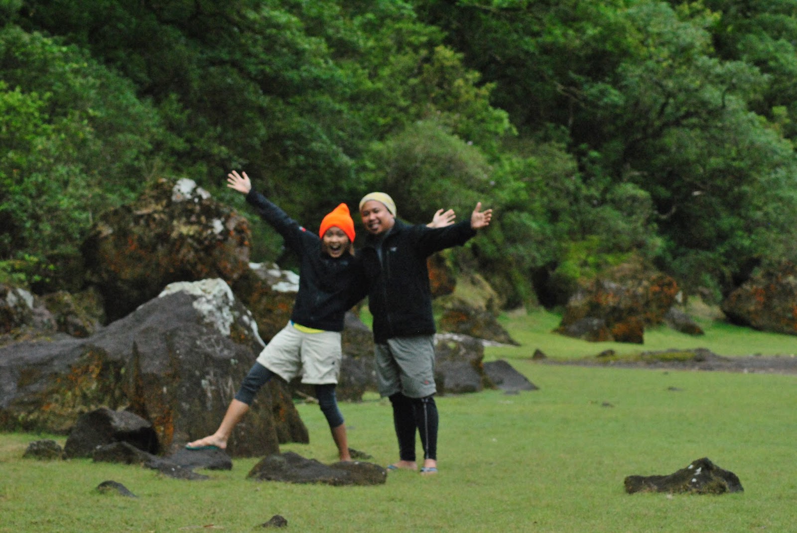 Teach,Travel,and Climb: Mt. Mandalagan - Panikang-tikang 2015