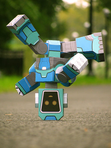 Facebot VSN Dynactron MK IV Paper Toy | Paperized Crafts