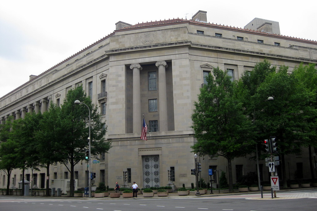 TradArch: Classical vs Modernist, Federal Buildings of Washington DC
