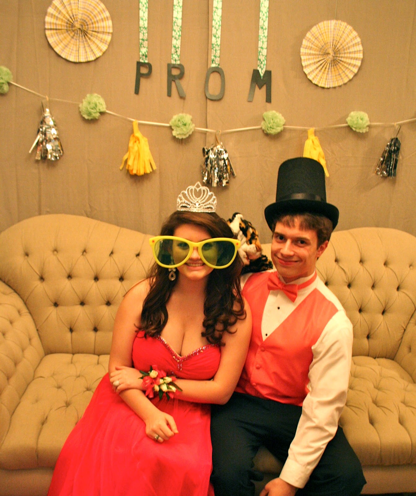 Nesting in the Bluegrass: Prom Night