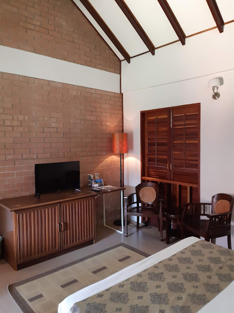 Bercuti di Ulek Beach Resort : Makan Udang Celup Tepung Murah di Dungun