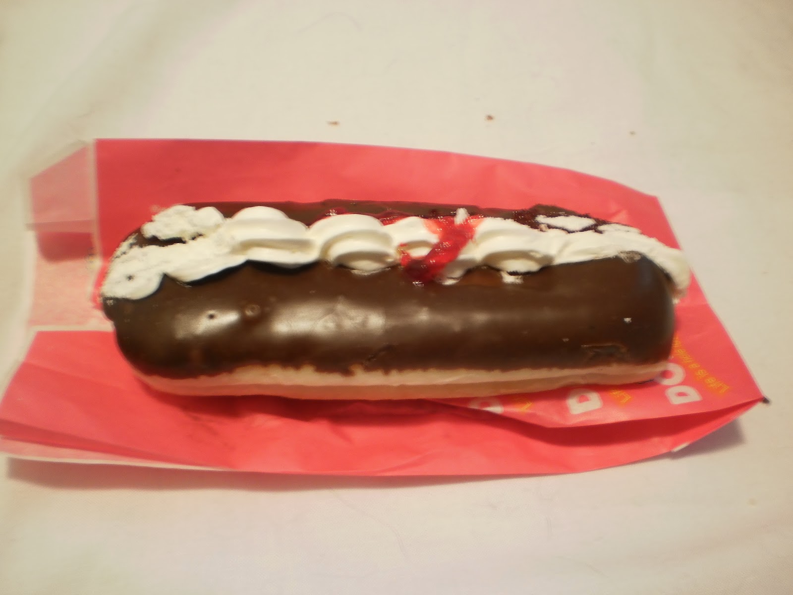 Junk Food Journal: Donut King Chocolate Eclair