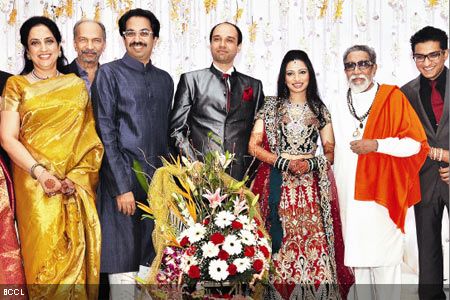 Bal Thackerays granddaughter weds Gujarati(Muslim) guy | Pakistan Defence