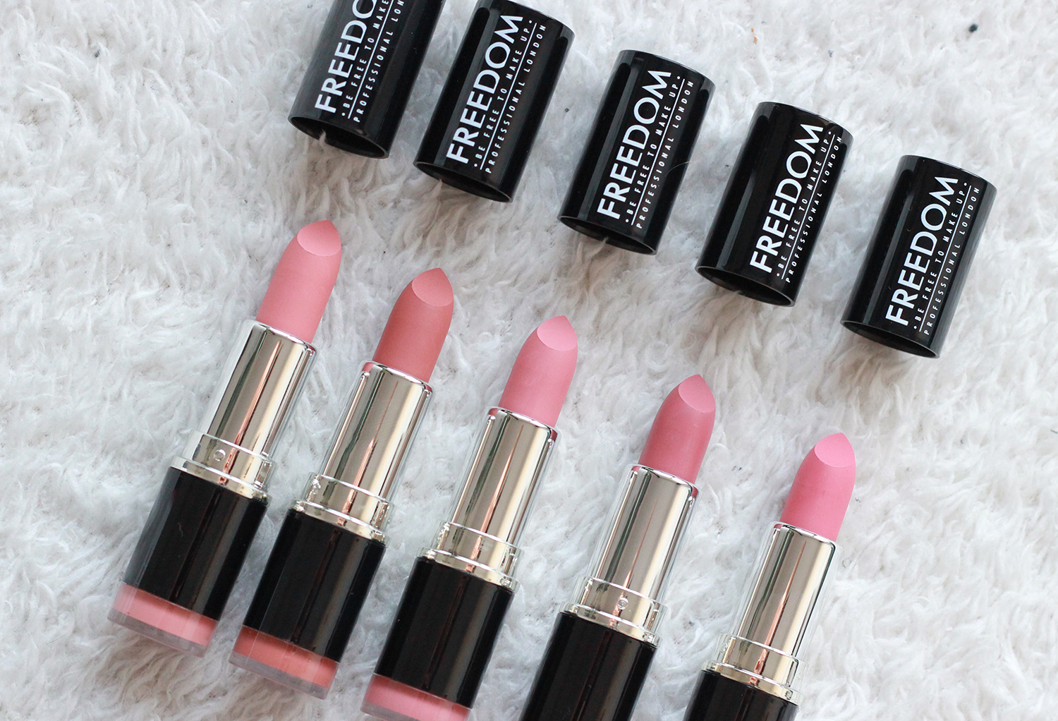 5 Matte Freedom lipsticks voor €6 - The Budget Life | Blog over geld ...