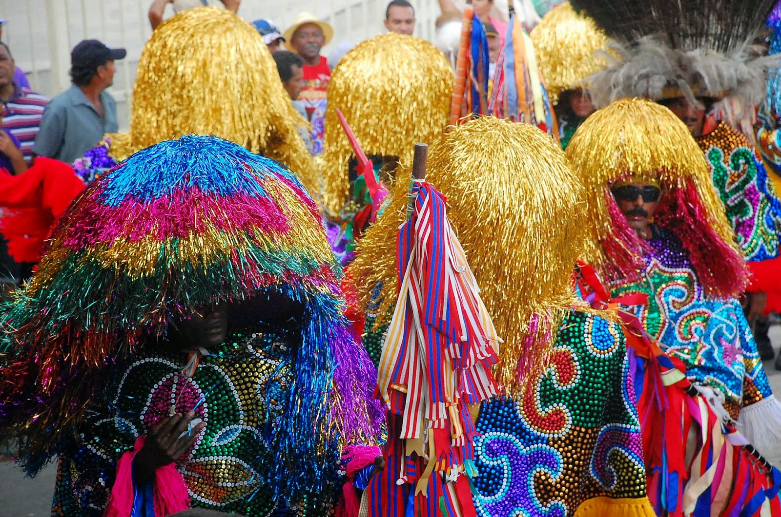 ACONTECE: Encontro de Maracatus em Nazaré da Mata 2015
