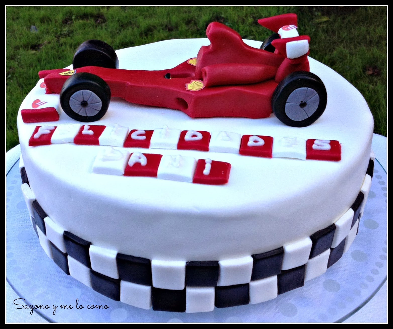 Sazono y me lo como: Tarta Fórmula 1 Ferrari