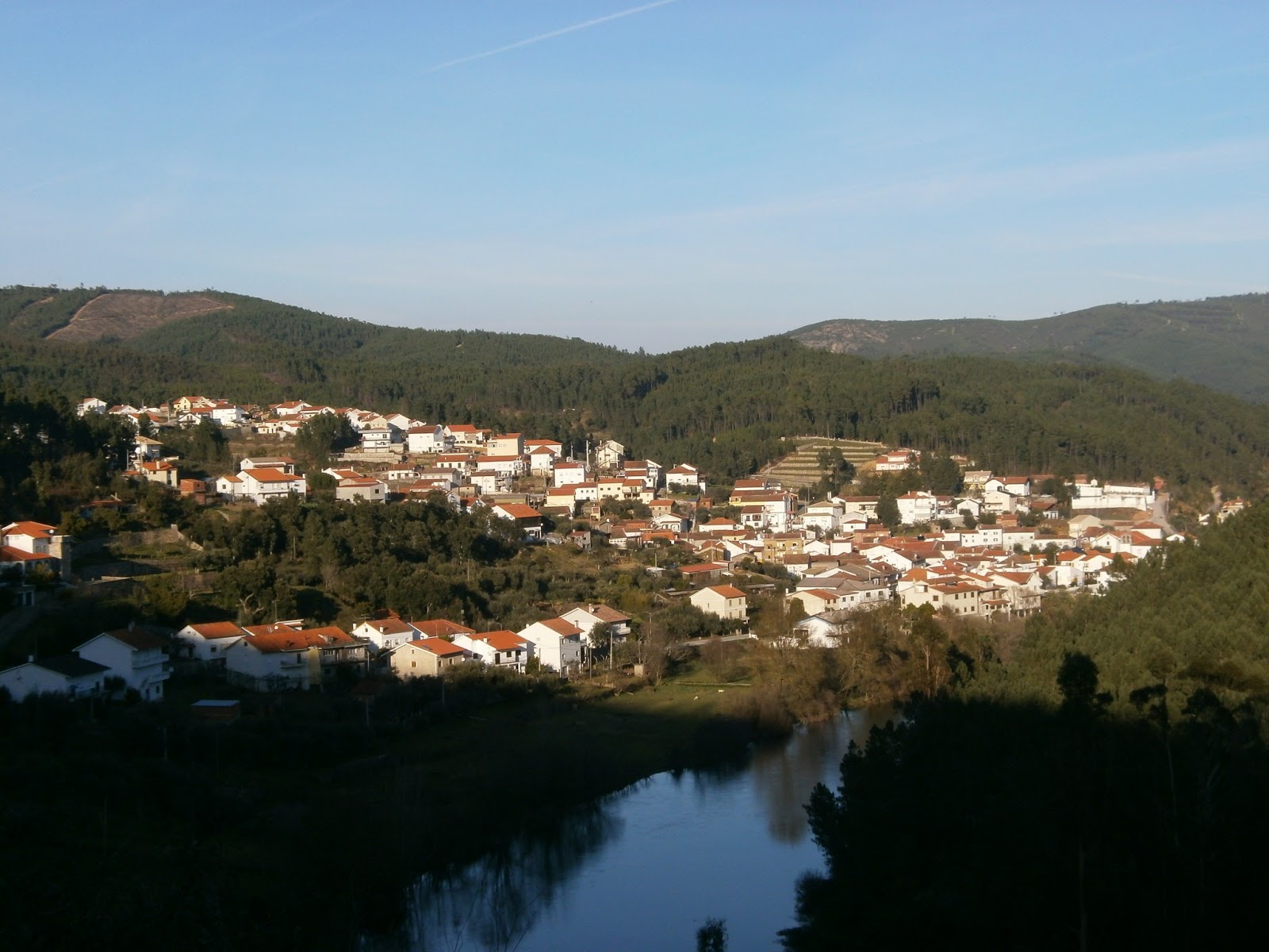 Pedaços da Nossa Terra: Paisagem de Dornelas do Zêzere