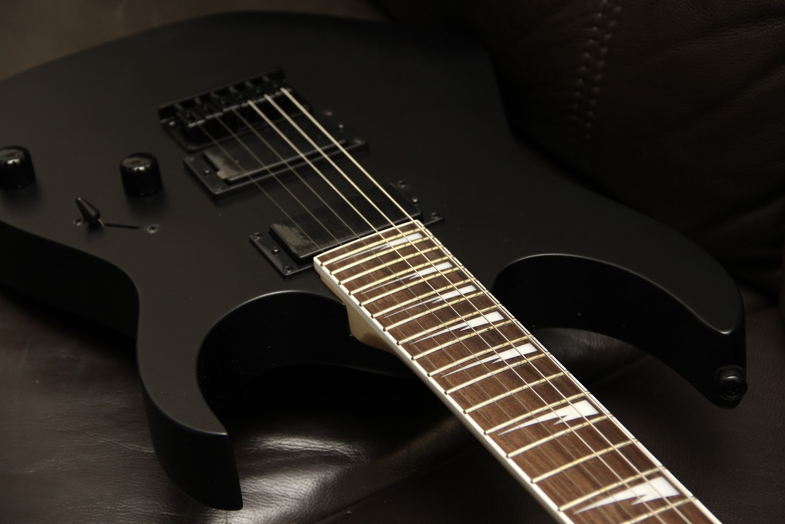 Ibanez GRG121DX Black