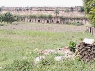 arvind shukla: samthar fort समथर