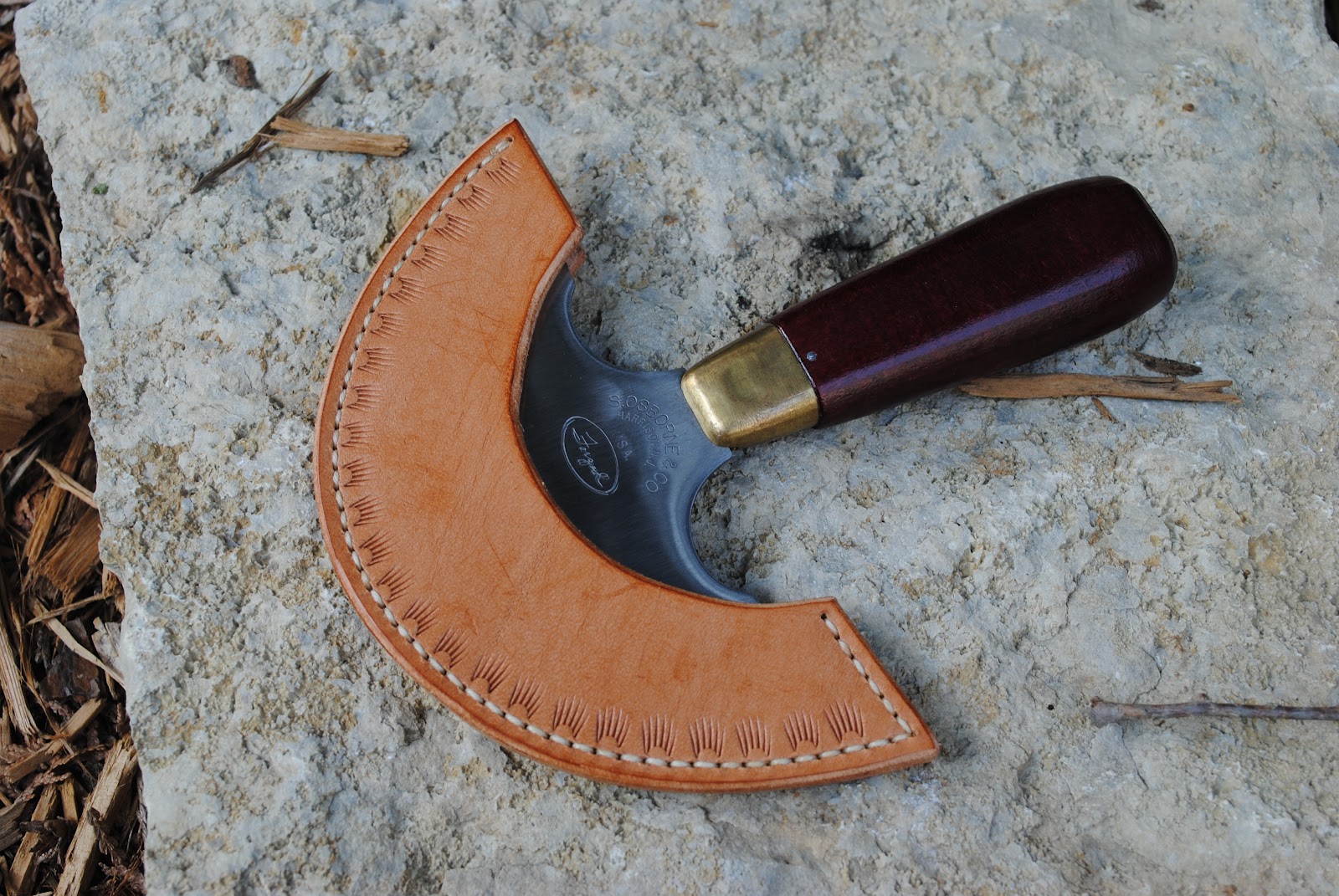 The Coffey Shop....: Round Knife Sheath