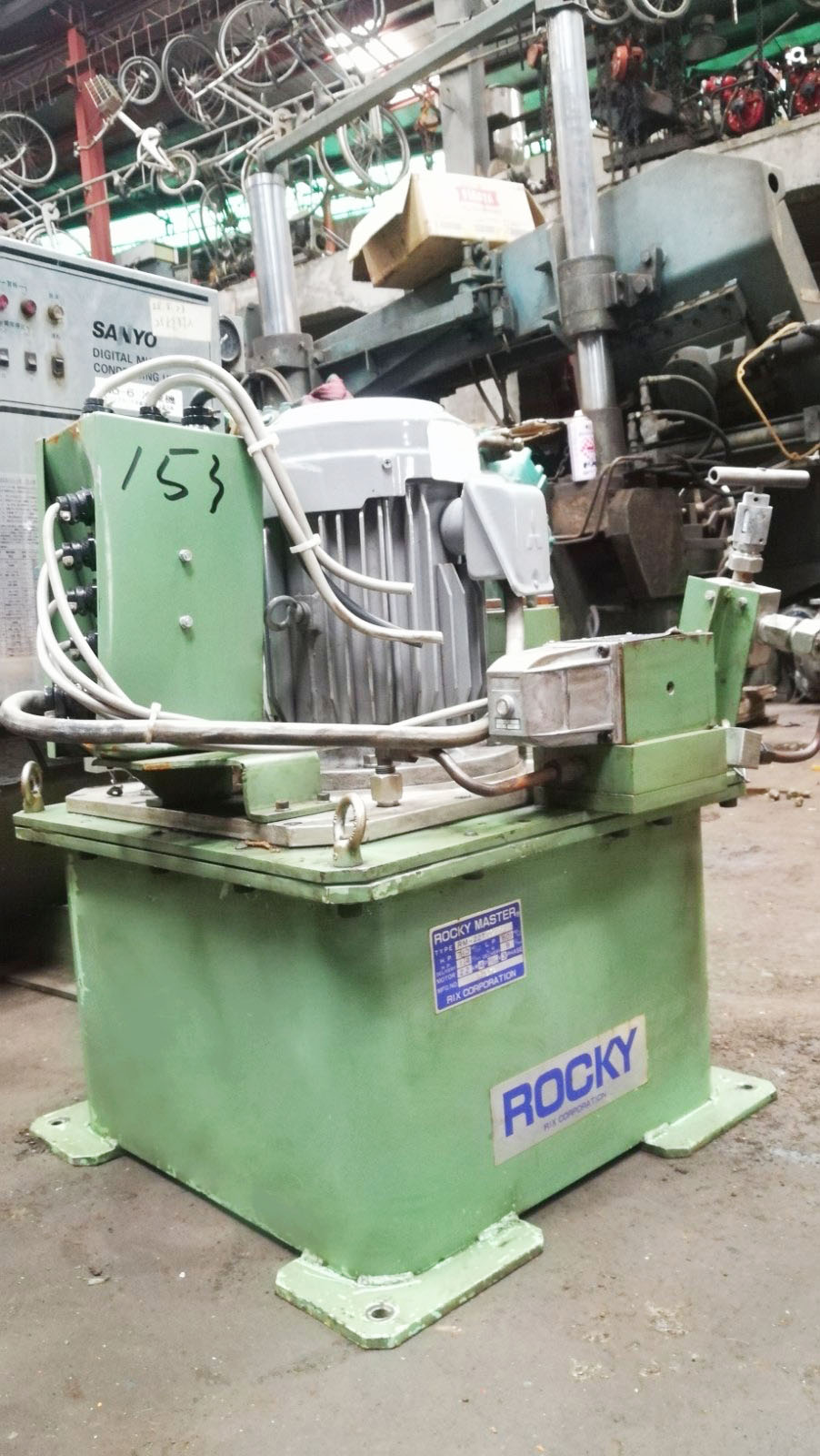 Products: Rocky Master High Pressure Hydraulic Pump 10,000 PSI From Japan