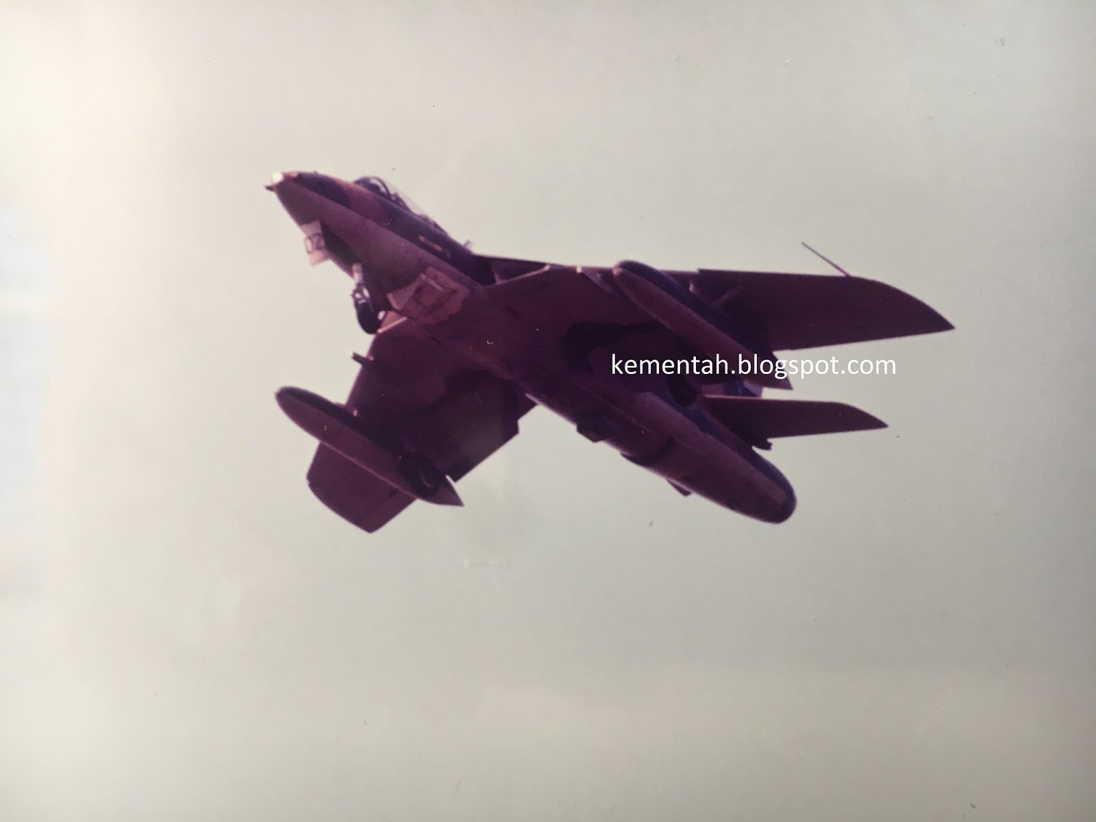 Senang Diri: Republic of Singapore Air Force RSAF Hawker Hunters