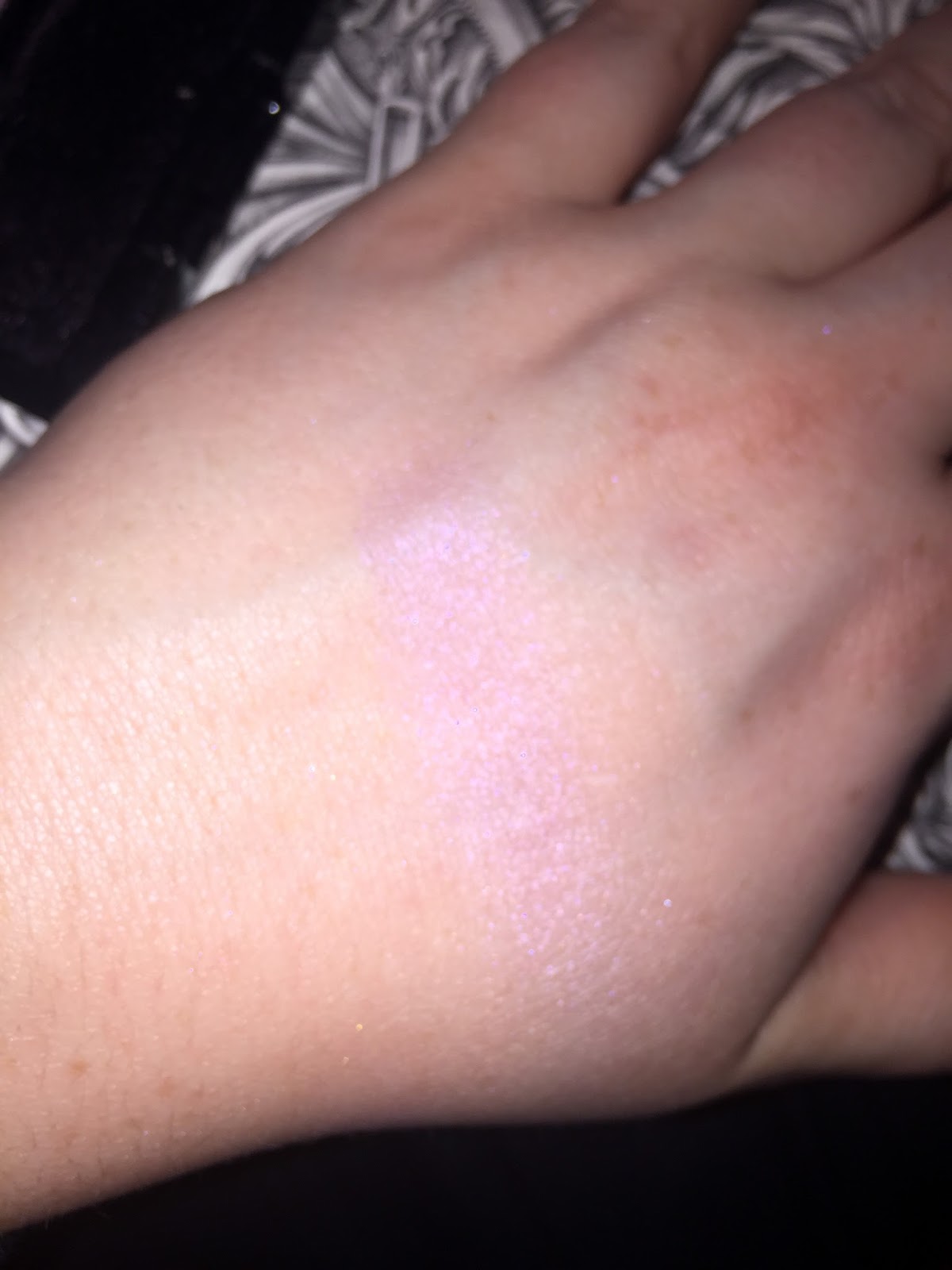 Worst Blush Ever? 😞 Revlon's No Rules | *:･ﾟCosmetically Inclined ･ﾟ:*