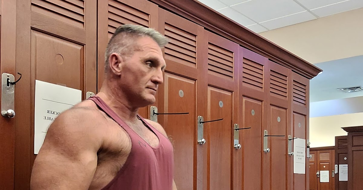 world bodybuilders pictures: american bodybuilder Eric Futyma ...