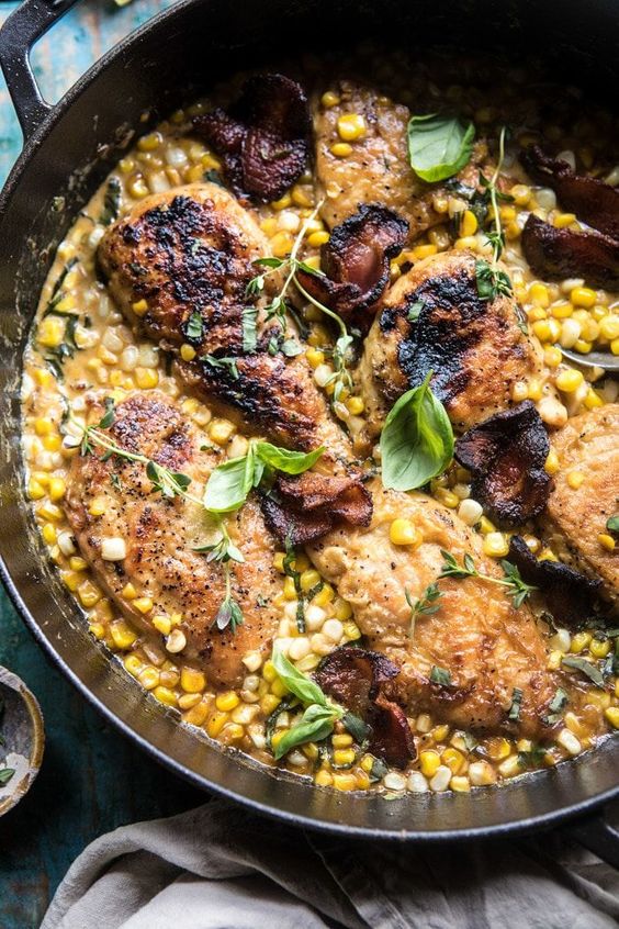 Garlic Butter Creamed Corn Chicken - Food Favorie