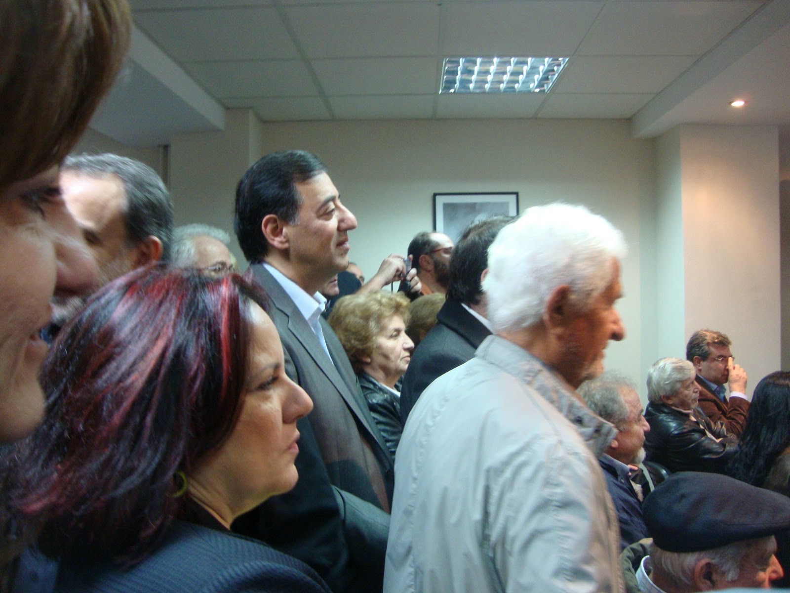 ΔΗΜ.ΑΡ. Φιλαδέλφειας-Χαλκηδόνας: Ο Φωτης Κουβελης εκοψε την πιττα της ...
