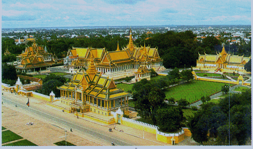 Traveler Guide: Pondering Phnom Penh