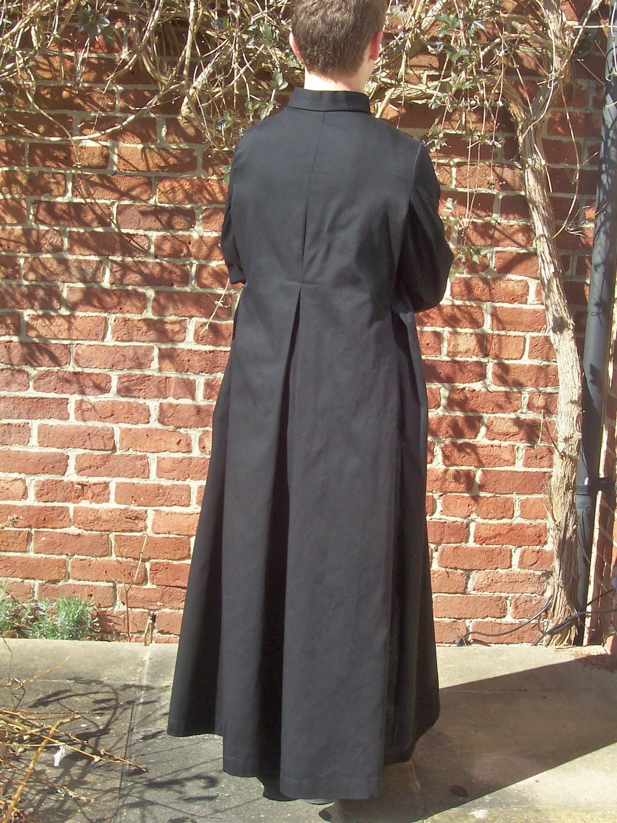 Zelie's Roses : Cassocks, Cottas & Soutanes.