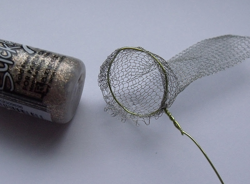 Downrightcrafty: Little Fishing Net Tutorial