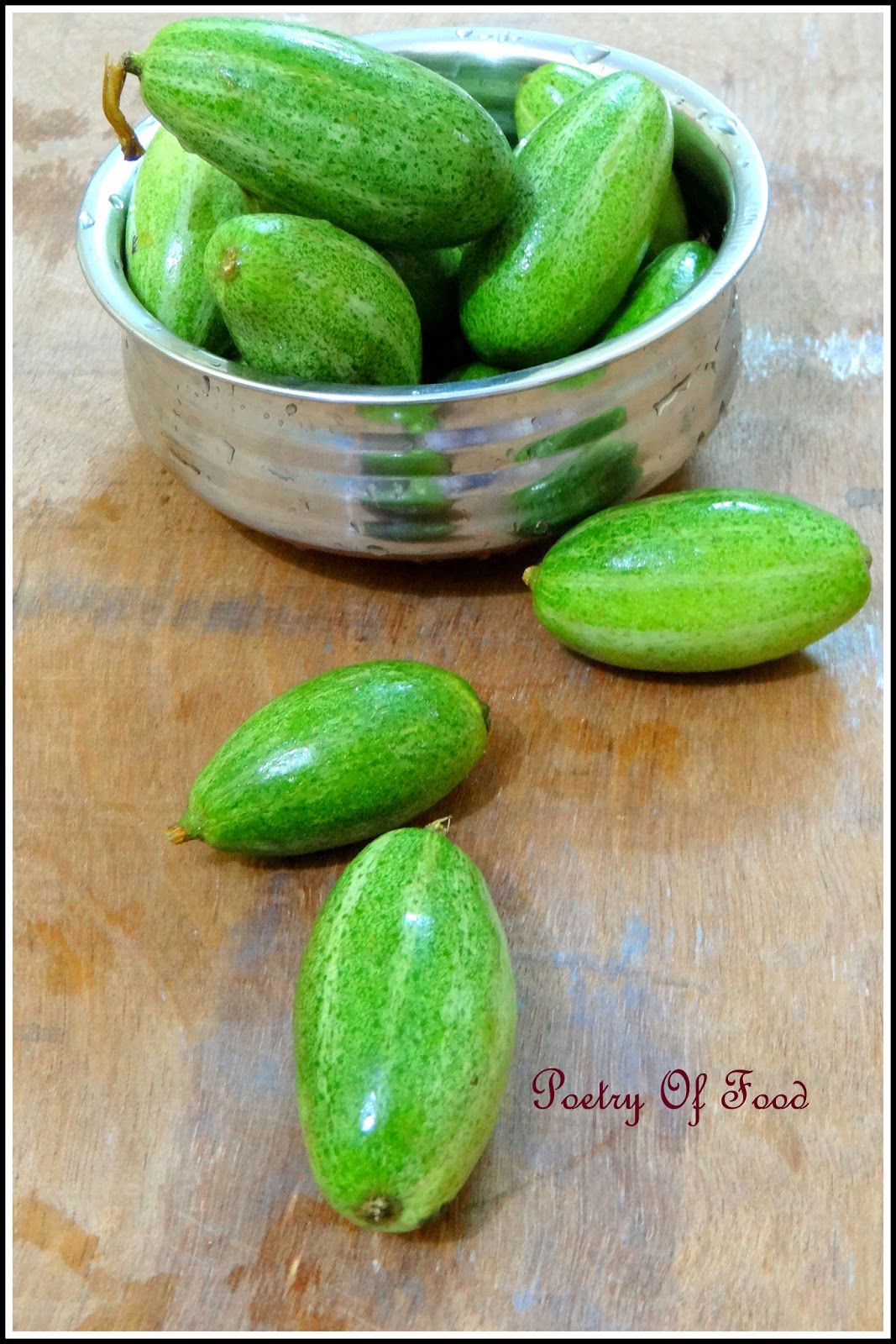 Poetry of Food: Potoler Dorma....!! Potoler Dolma....!! Prawn Stuffed Pointed Gourd Curry ....!!!!