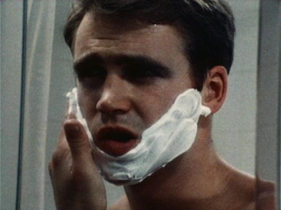 Tres Demonios: The big shave (1967)