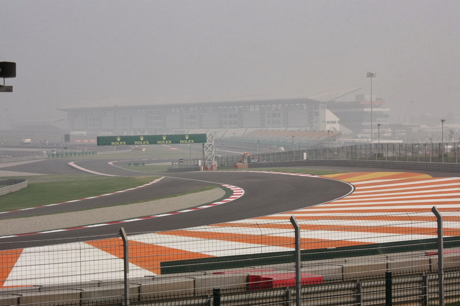 Travelogue...... BORN TO TRAVEL: BUDDH INTERNATIONAL CIRCUIT DELHI