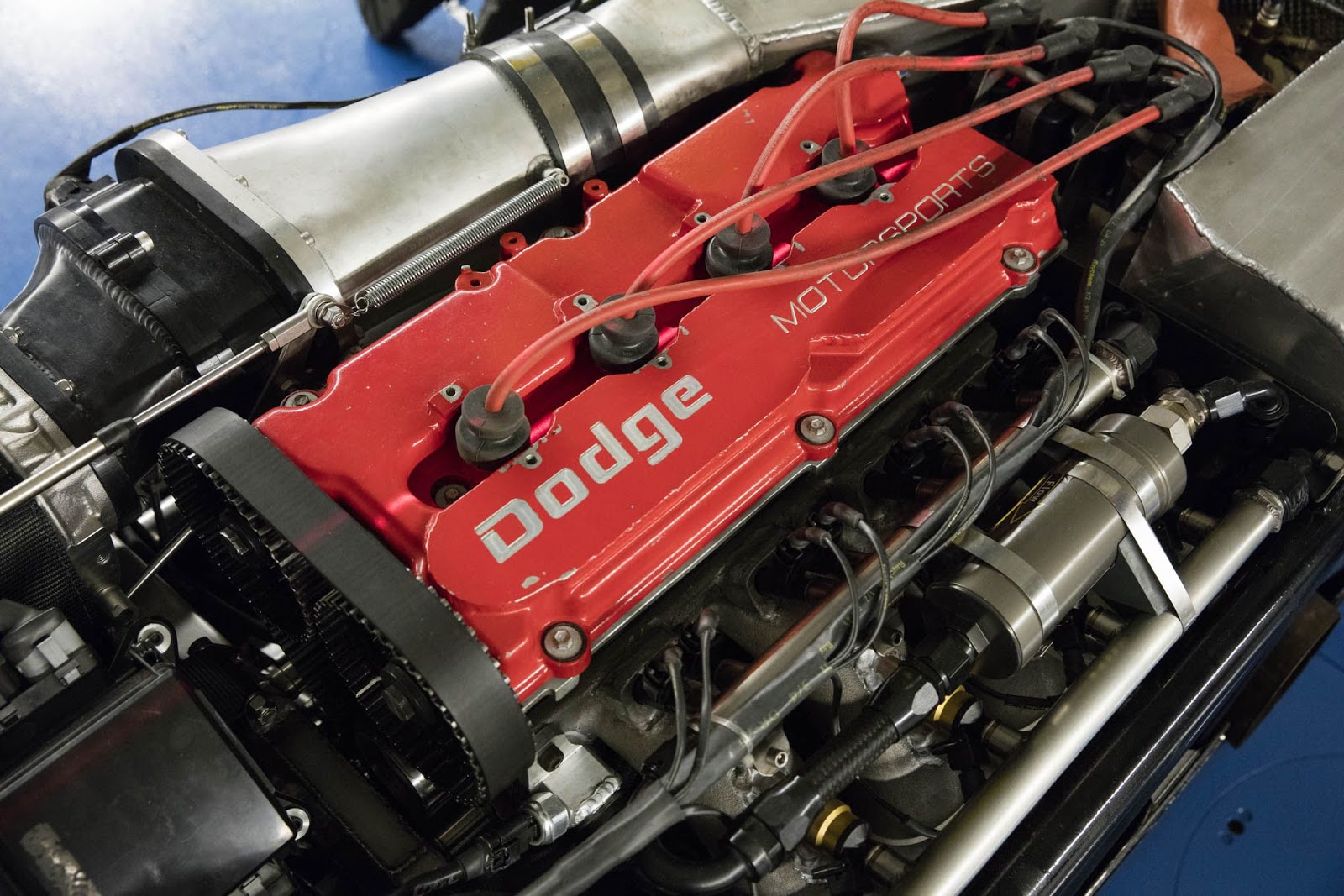 Just A Car Guy: a Dodge Stratus engine from 90s, a DOHC, four-valve ...