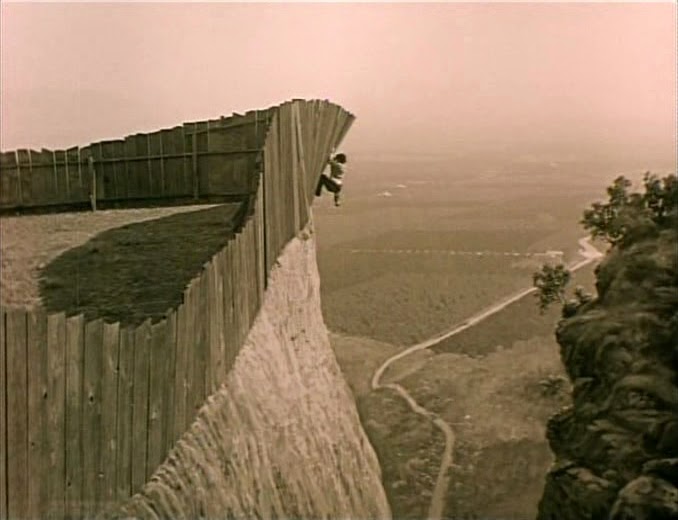 ithankyou: Harry walks the walk… Tramp, Tramp, Tramp (1926)