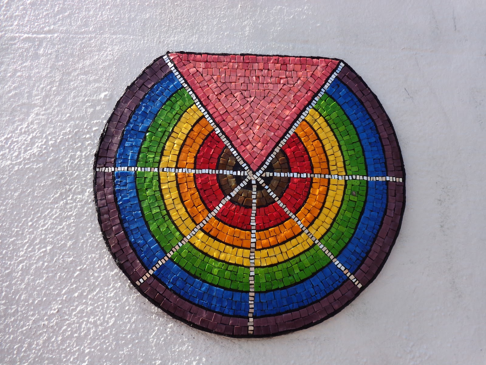 Ed Abillano: Today's Street Art - Pink Triangle