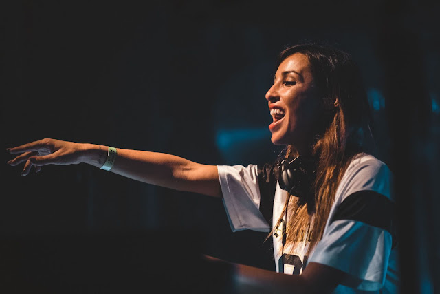 B Jones actuará por primera vez en el festival de Tomorrowland ...