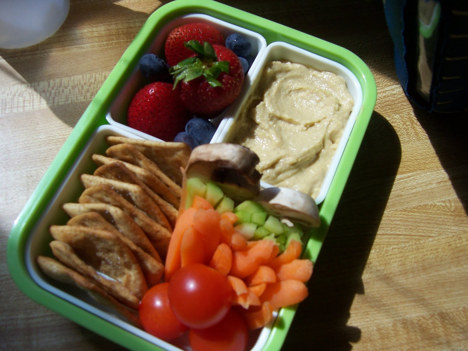 Kat's Bento Love: Several Snack Bentos