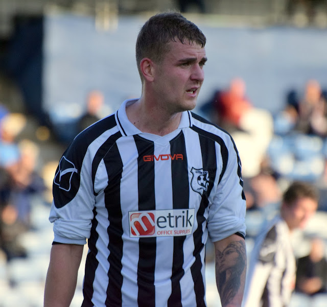 Groundhopper 2000 : Heston Rovers v Linlithgow Rose