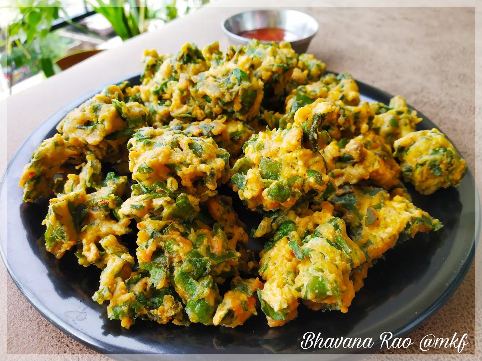 My Kitchen Fantasies: Palak Pakoda
