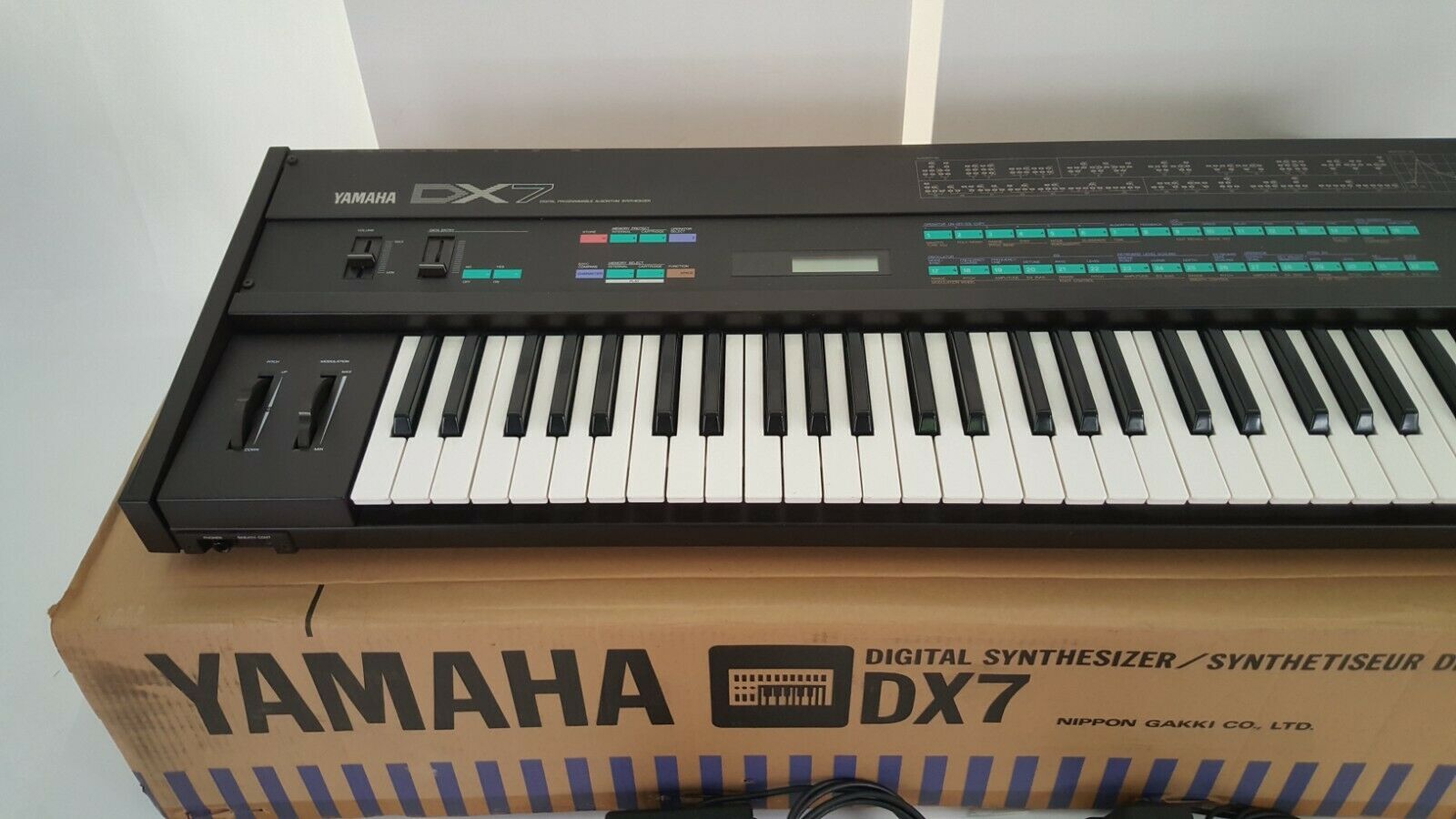 MATRIXSYNTH: Yamaha DX7 Digital Programmable Algorithm Synth SN 133214 ...