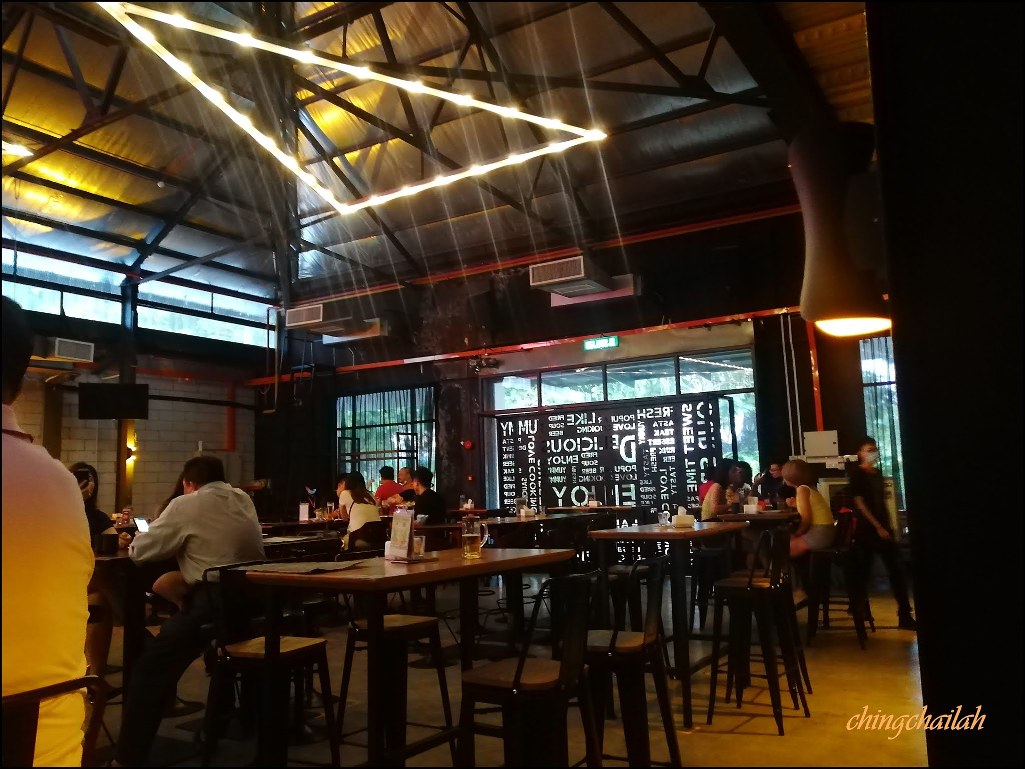 Simple Living In Nancy: Dinner @ Warehouse At Palo 101, Ipoh