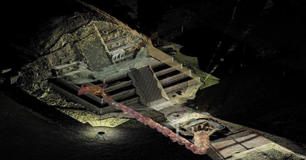 Mysterious tunnel underneath Mexican pyramid leads directly to the ...