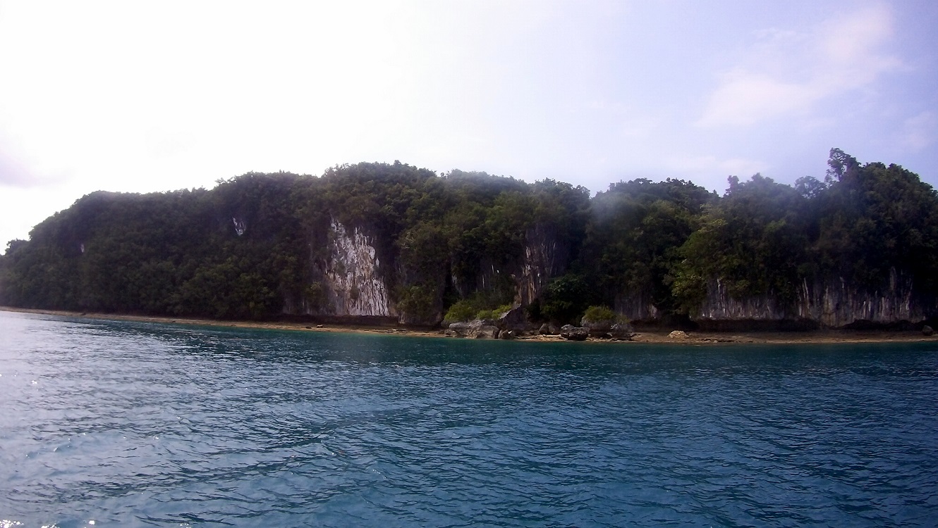 Smart Backpacker: Get Lost in Polillo Islands