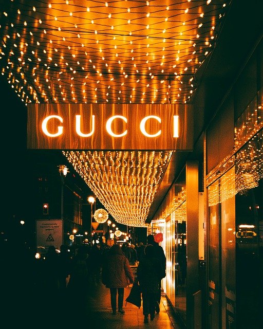 História da Gucci e como se tornou uma marca de luxo