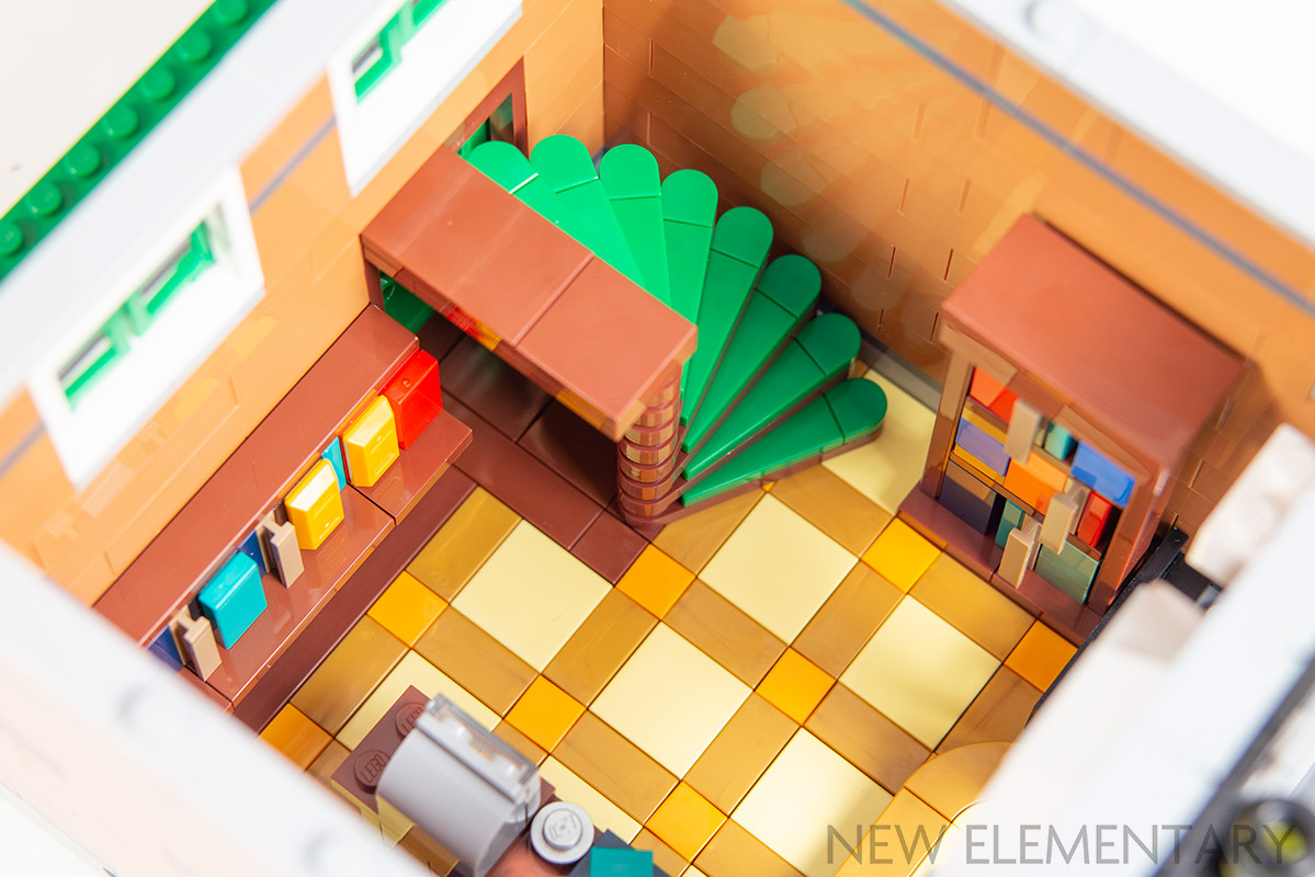 LEGO® Creator Expert review: 10270 Bookshop - The techniques | New ...
