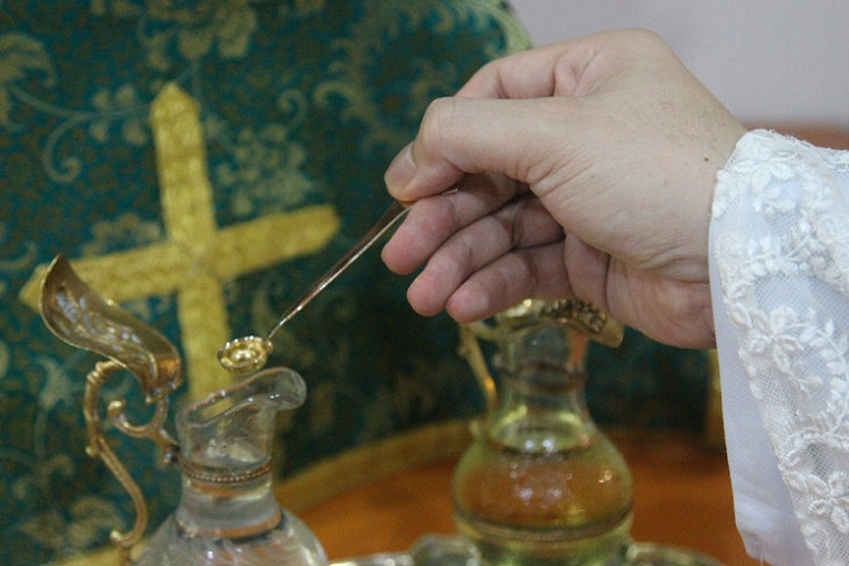 ZEPHYRINUS.: Why A “Scruple” Spoon