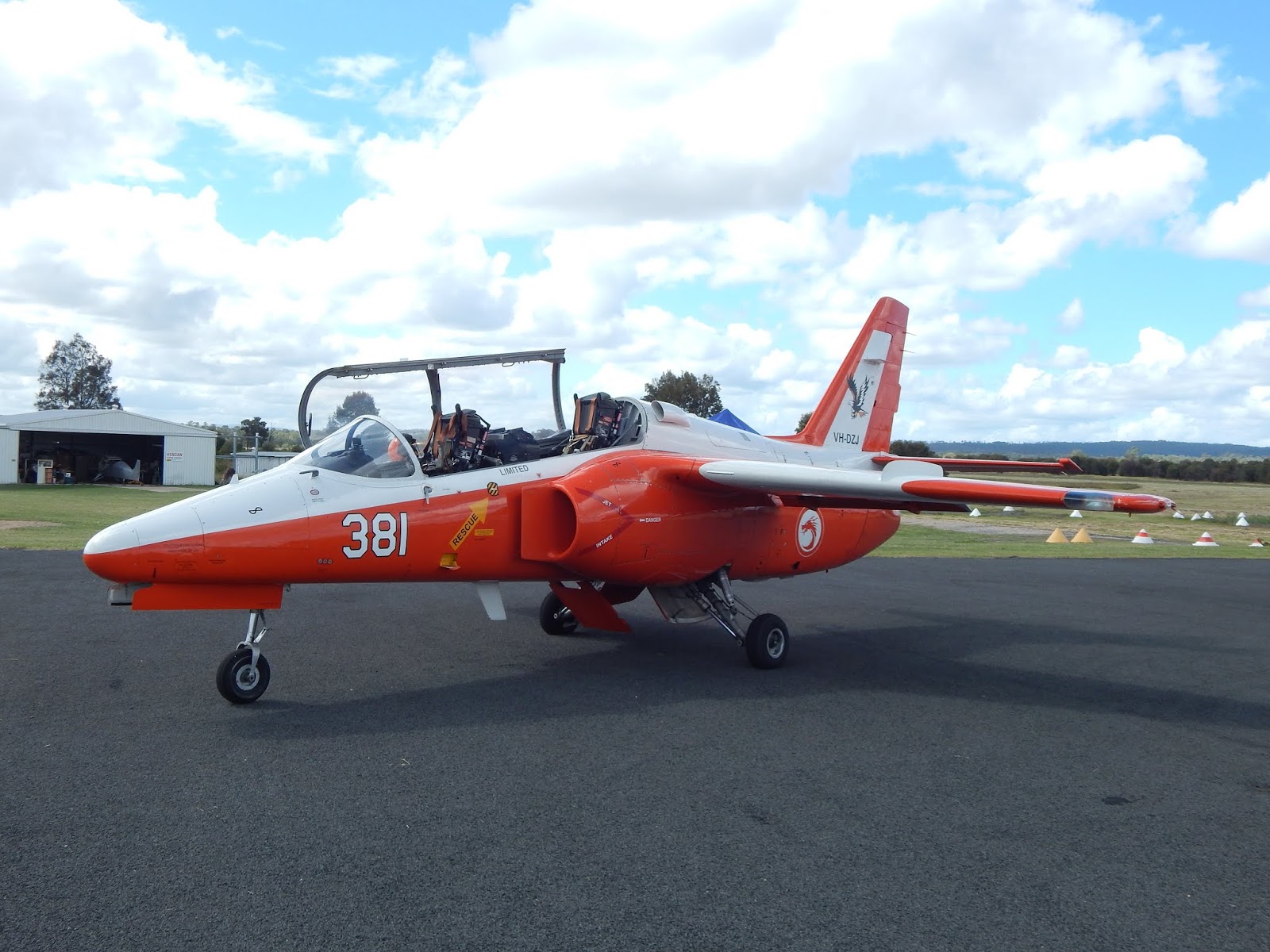 Central Queensland Plane Spotting: Great Photos as Jetworks Display ...