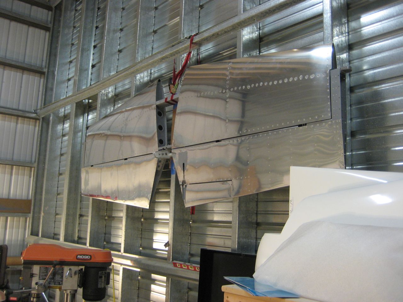 Christopher RV7 Construction: empennage complete... back to the wings!