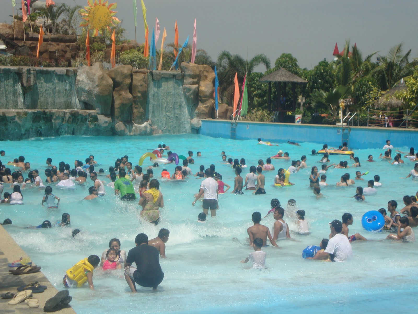 supermommyjane: AMANA WATERPARK