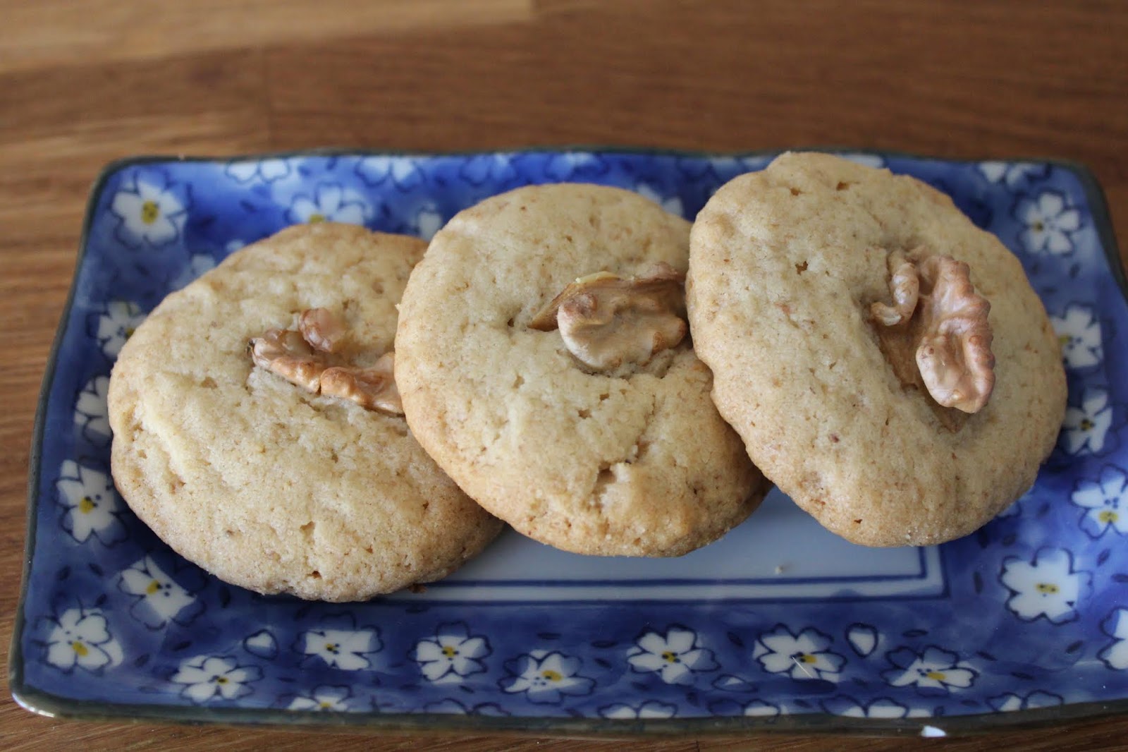 More Than Bread: Chinese Walnut Cookies 中式合桃酥